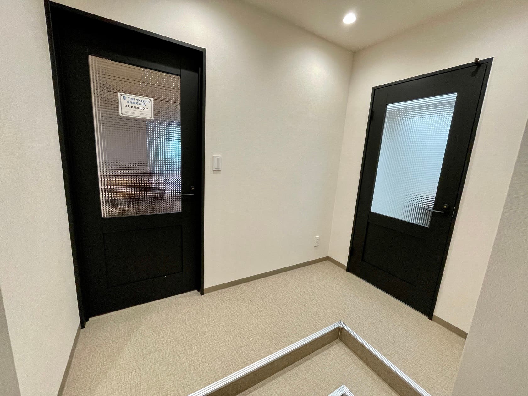 8A【新宿御苑前駅2分】69名着席の会議室！設備・備品が充実♪Wi-Fi無料！清掃で衛生面も安心♥便利な駅近の写真24