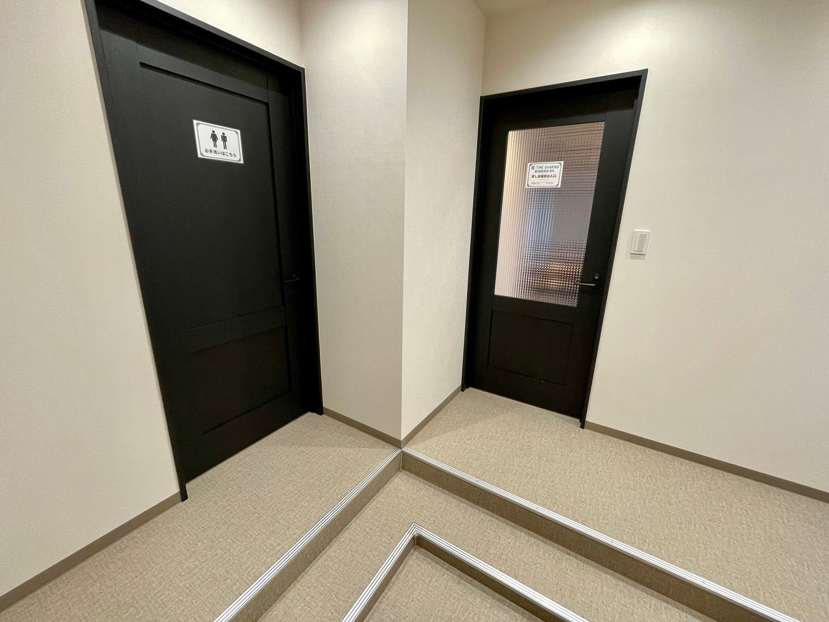 8A【新宿御苑前駅2分】69名着席の会議室！設備・備品が充実♪Wi-Fi無料！清掃で衛生面も安心♥便利な駅近の写真25