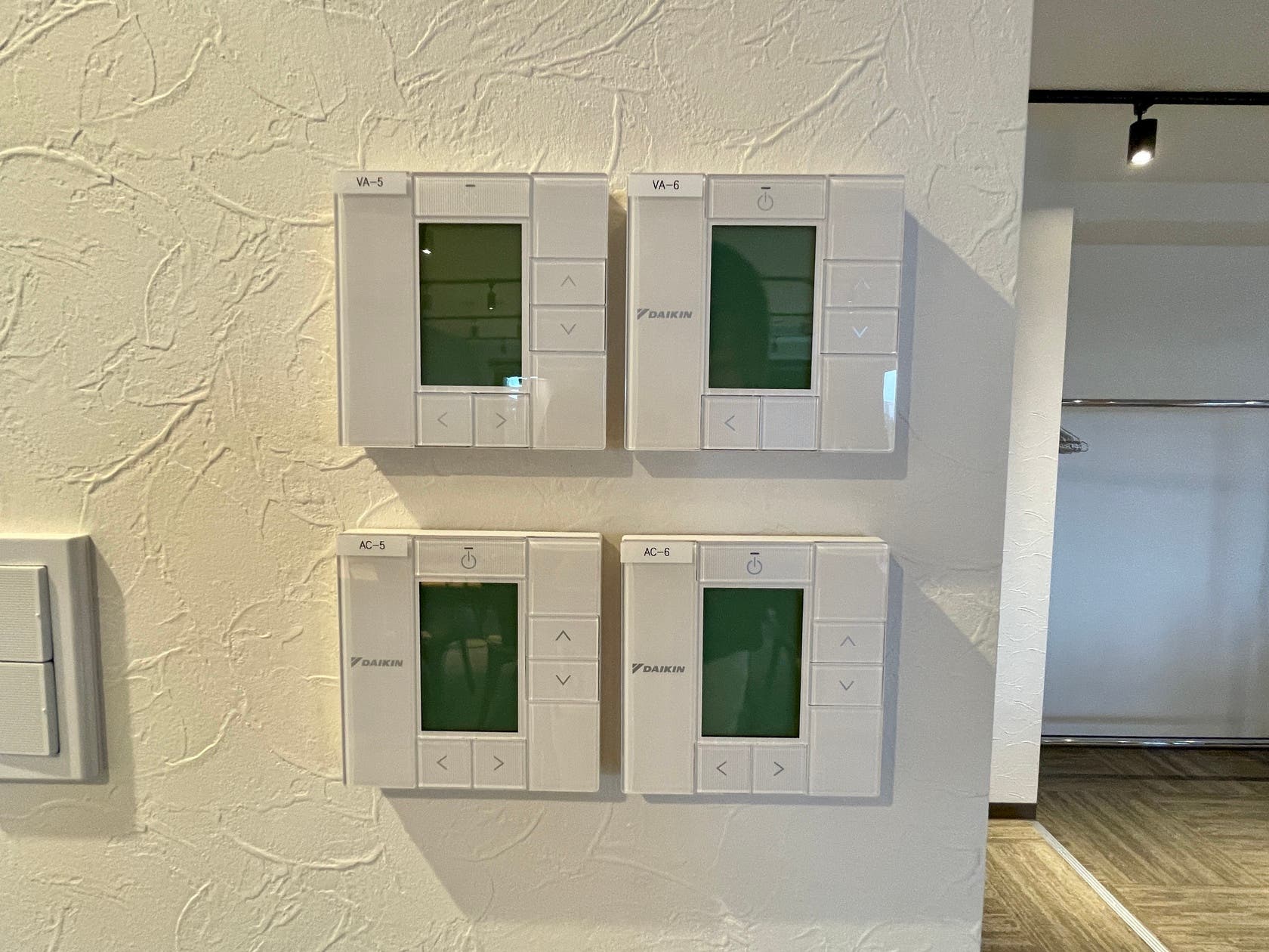 8B【新宿御苑前駅2分】39名着席の会議室！設備・備品が充実♪Wi-Fi無料！清掃で衛生面も安心♥便利な駅近の写真15