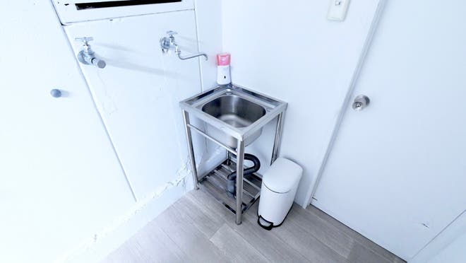 【北千住駅5分】約20平米|横6m×縦3.5m|地域最安|天井高|清潔感有|5人位で丁度👍|毎日清掃🧹|レンタルスタジオの写真10