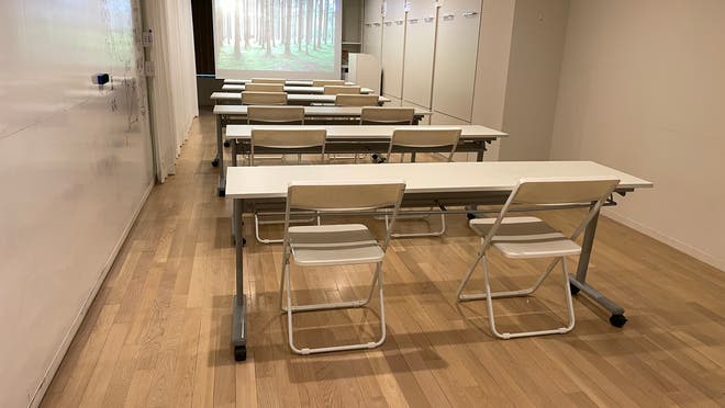 【神保町駅🚶1分】プロジェクターOP有🎥ダンス用鏡💃防音🎤たこパ🐙鍋パ🎉千代田三信ビルスペースの写真3