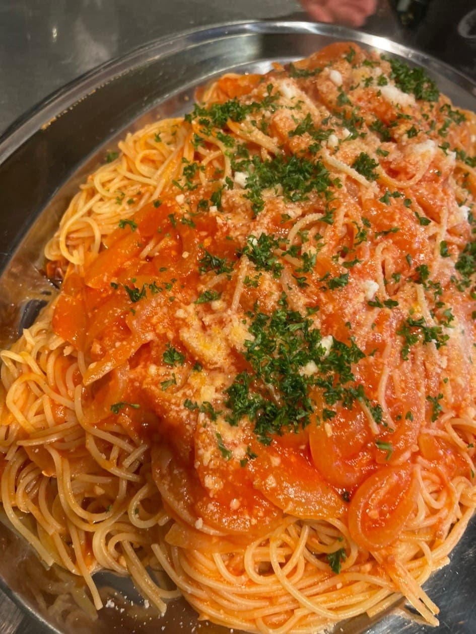 ランチ向け軽食ビュッフェ、ソフトドリンク飲み放題(２時間）の画像1