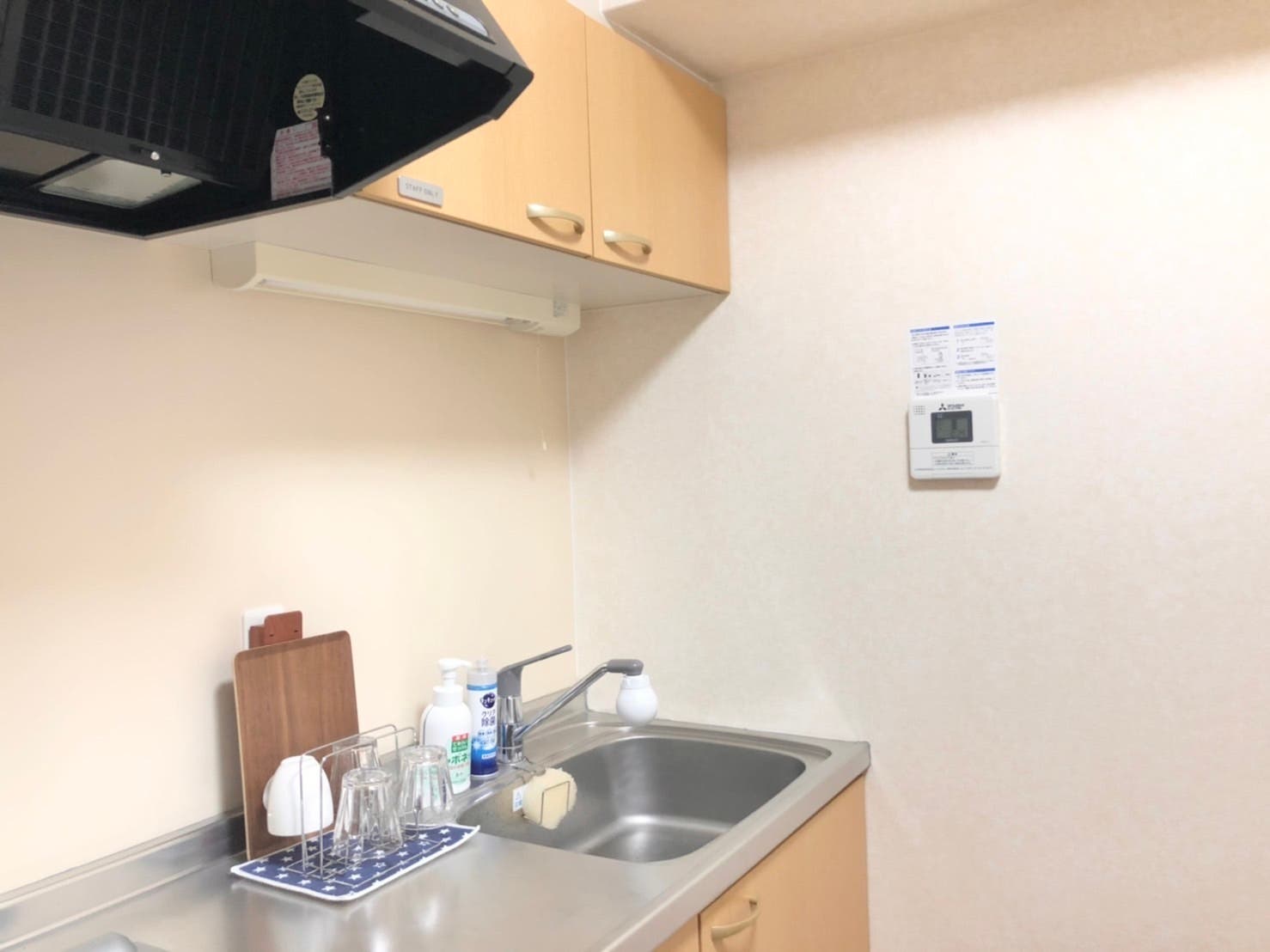 【南森町駅１分】シンプル＆かわいい内装✨静かでお洒落な人気サロンです✨長時間・１日料金が格安✨エステや整体の施術/練習にの写真7