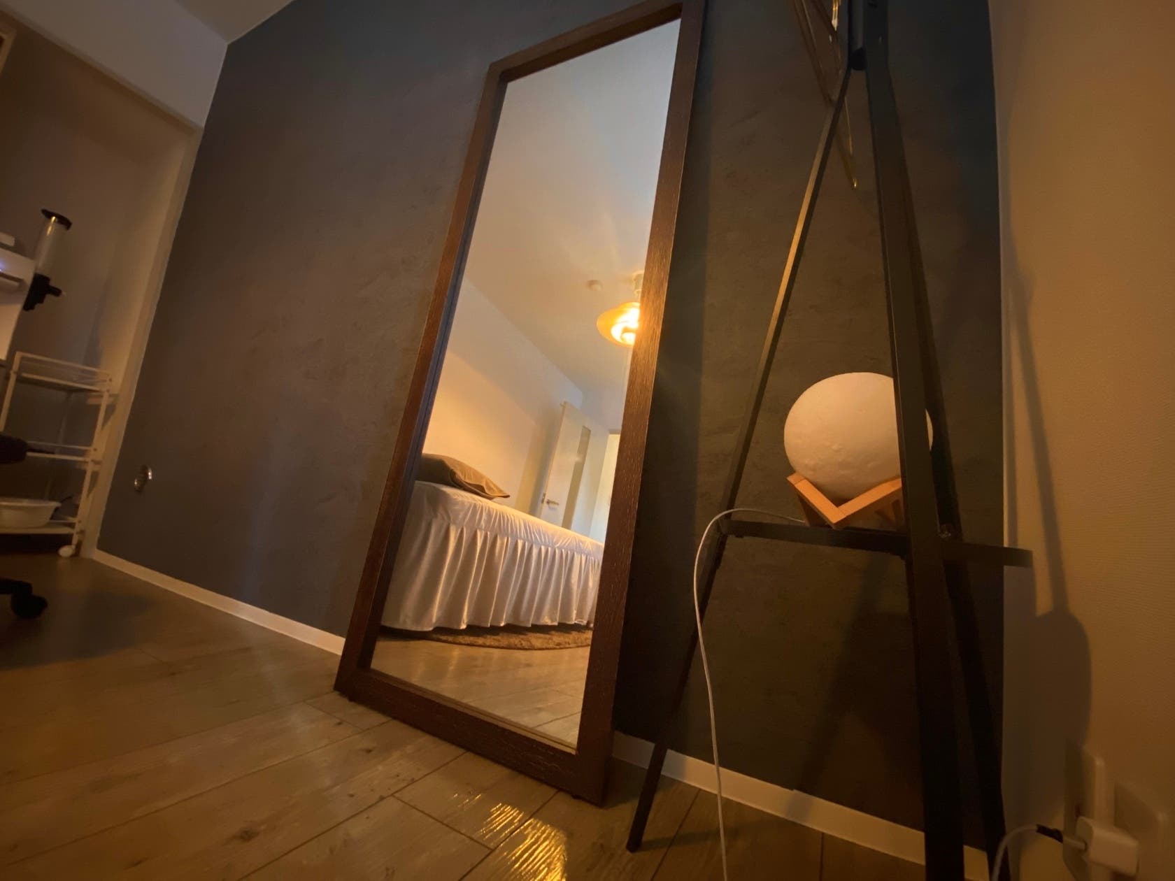 〖心斎橋駅徒歩３分〗備品充実の完全個室型レンタルサロン/予約時間の前後15分無料/維持管理費無料の写真4