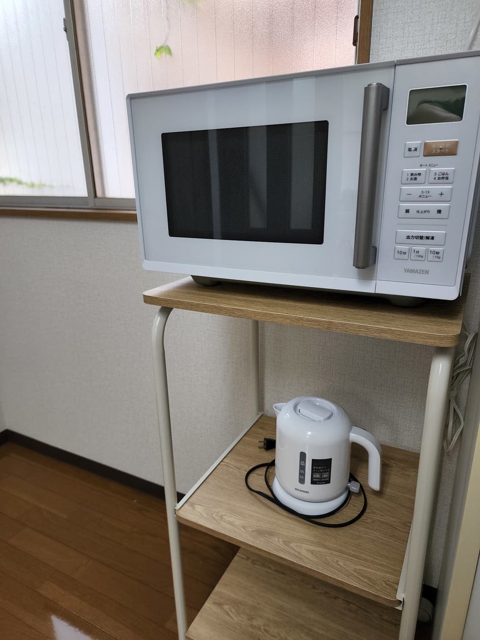 草加駅東口から徒歩3分/24時まで使える/お部屋タイプの小さな会議室/Wifi/web面談/女子会/推し活/ボードゲームの写真18