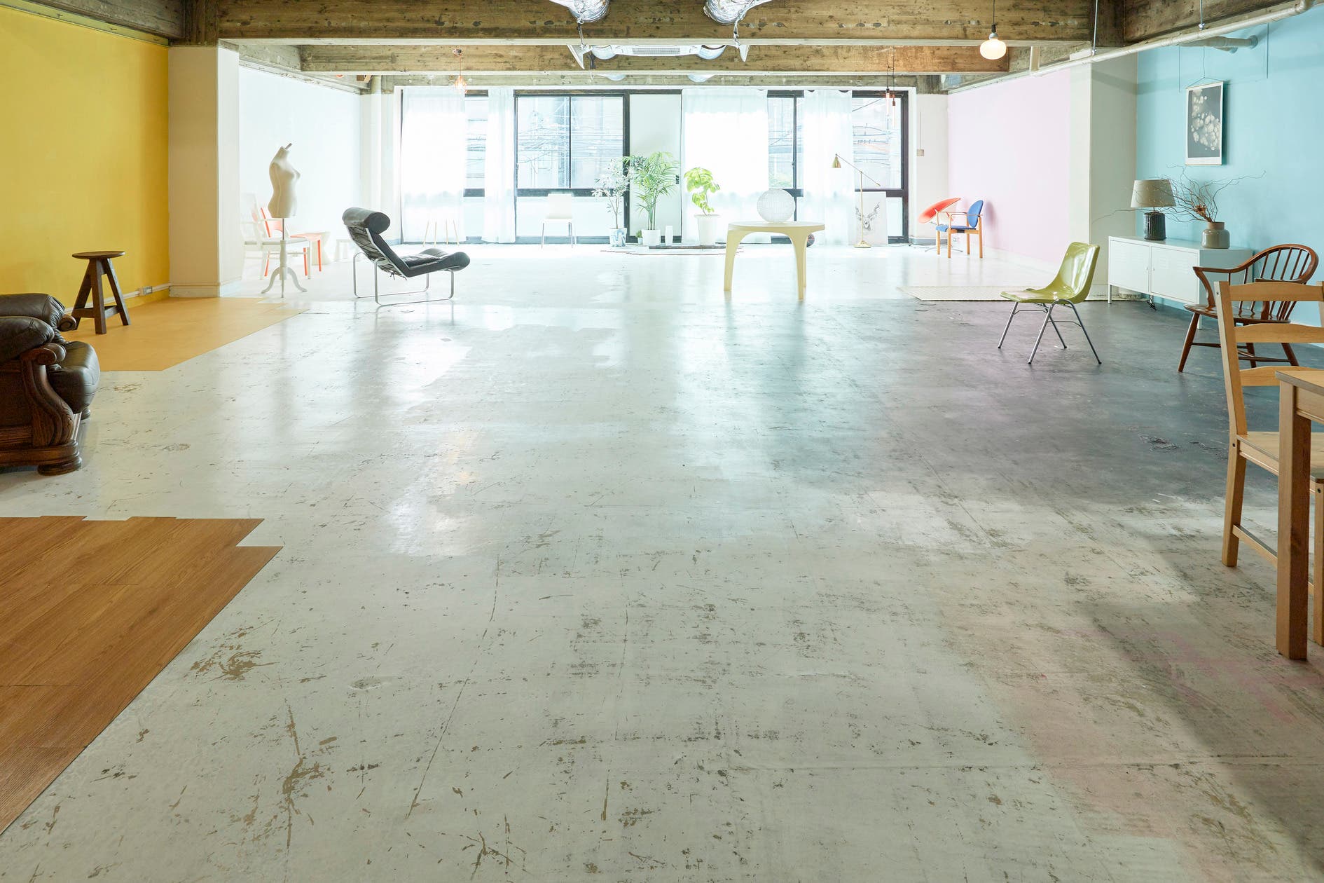 本町・淀屋橋・北浜・堺筋本町駅近にある広々シェアスタジオの写真2