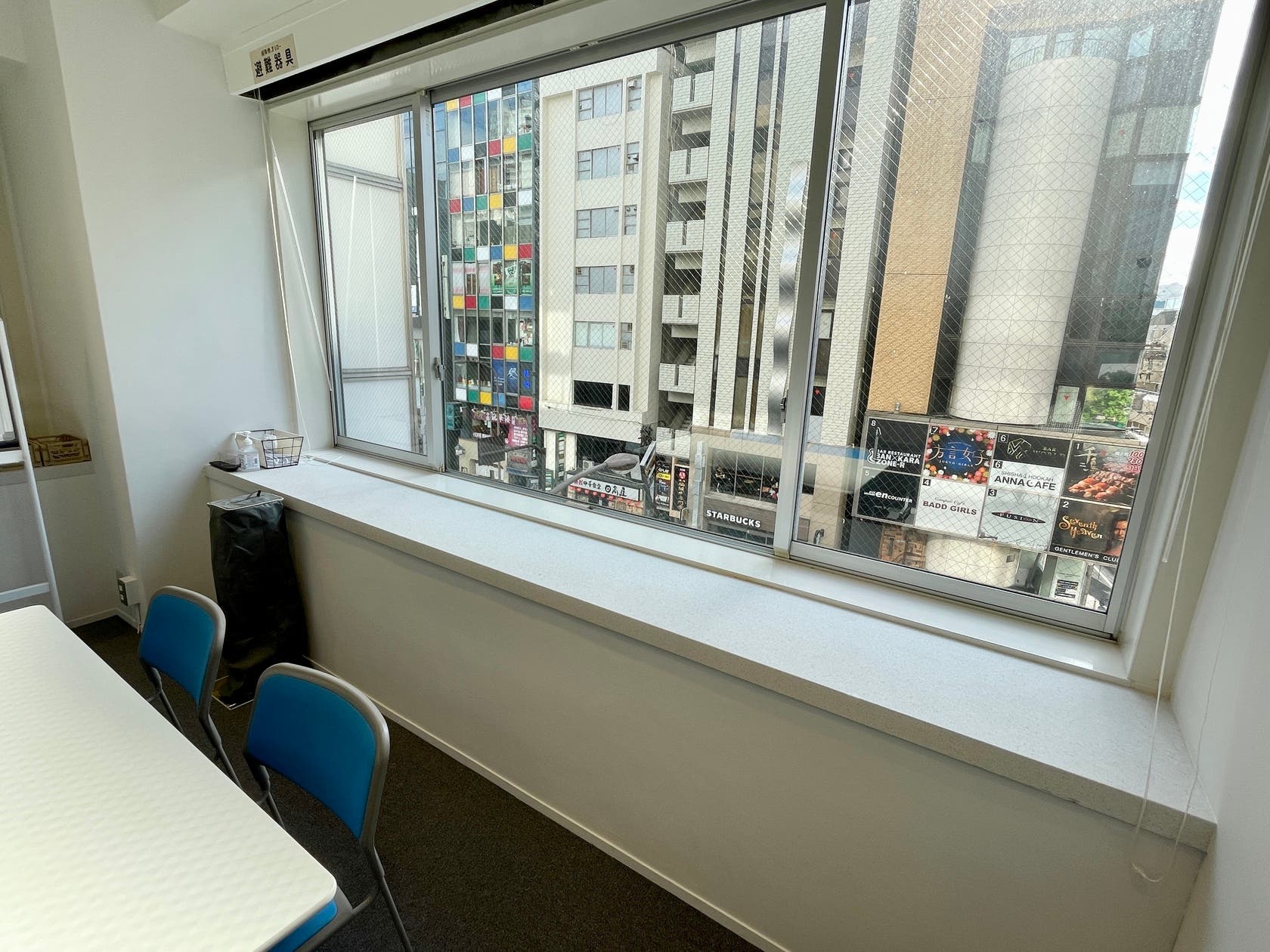 4B【六本木駅1分】8名着席の貸し会議室！備品無料◎の写真13