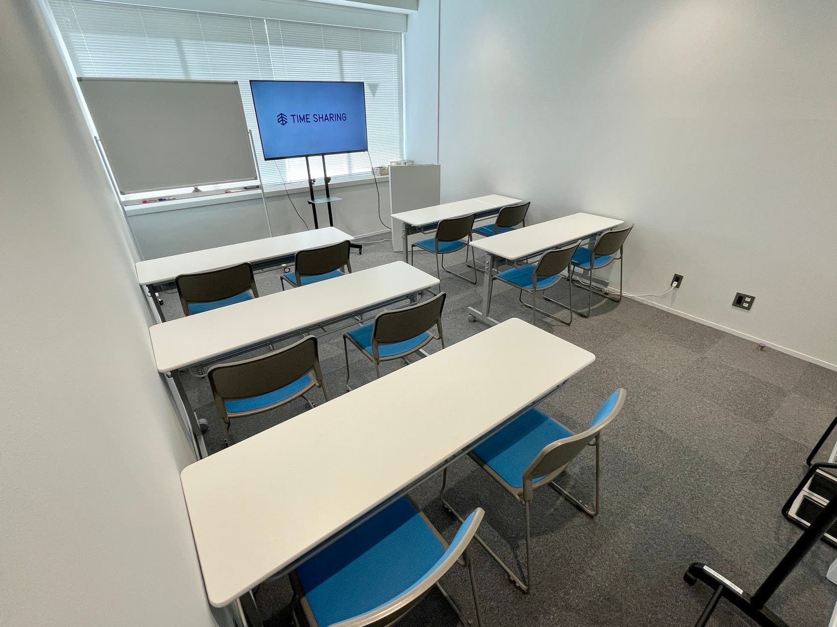 4C【六本木駅1分】10名着席の貸し会議室！備品全て無料◎の写真5