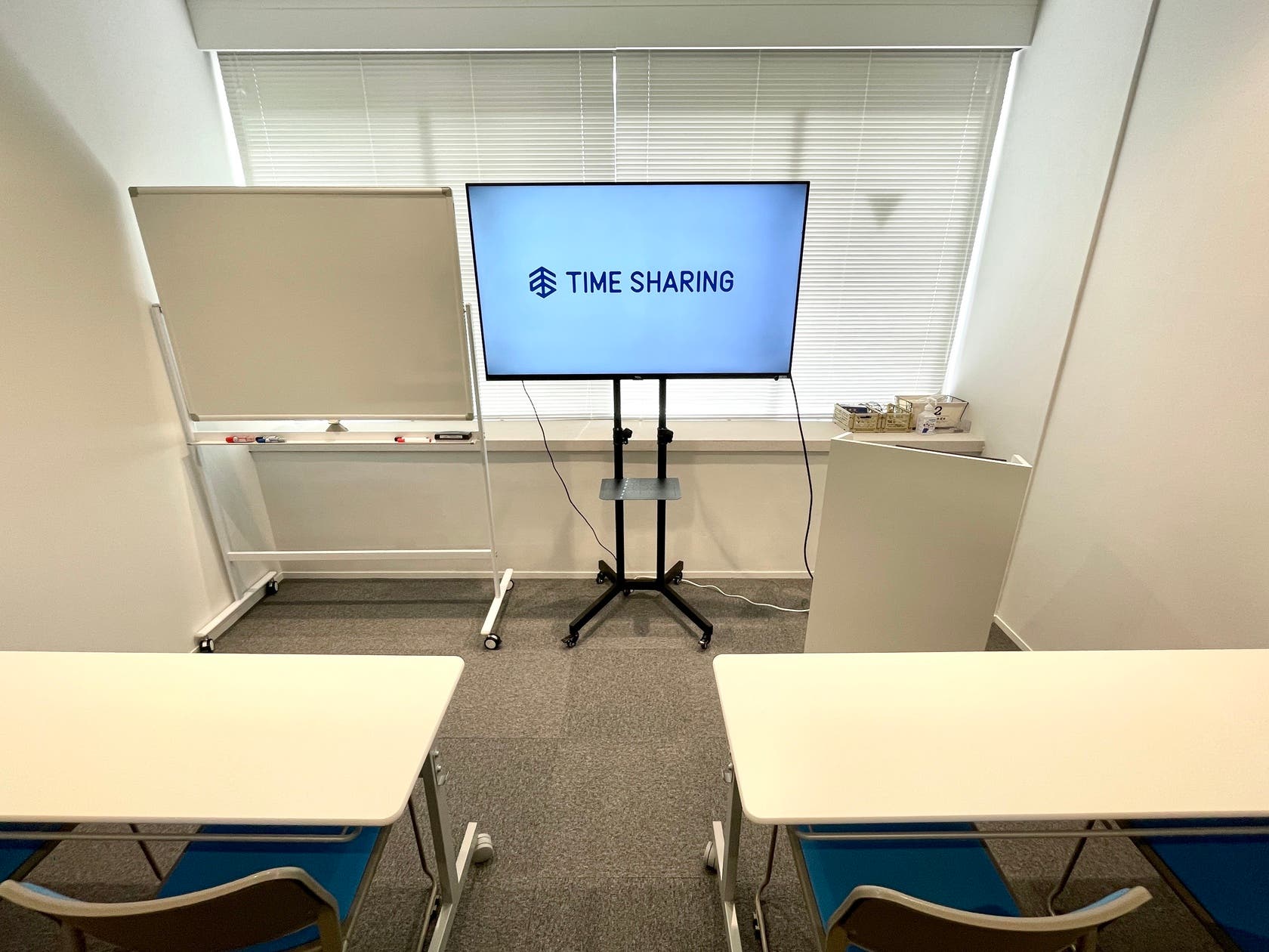 4C【六本木駅1分】10名着席の貸し会議室！備品全て無料◎の写真7