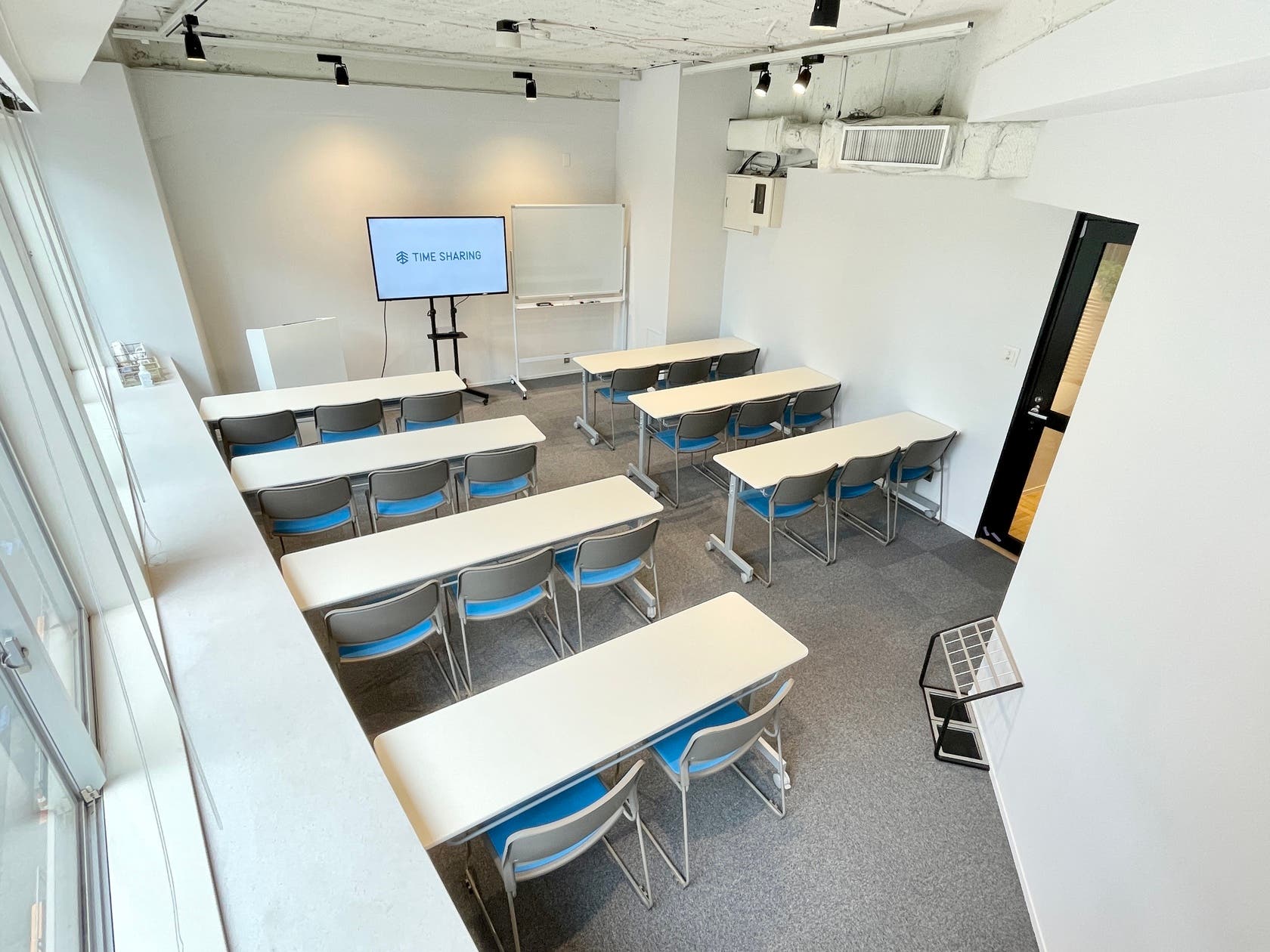 4E【六本木駅1分】20名着席の貸し会議室！備品無料◎の写真5