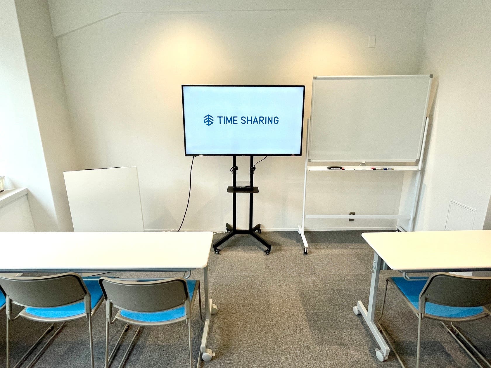 4E【六本木駅1分】20名着席の貸し会議室！備品無料◎の写真7