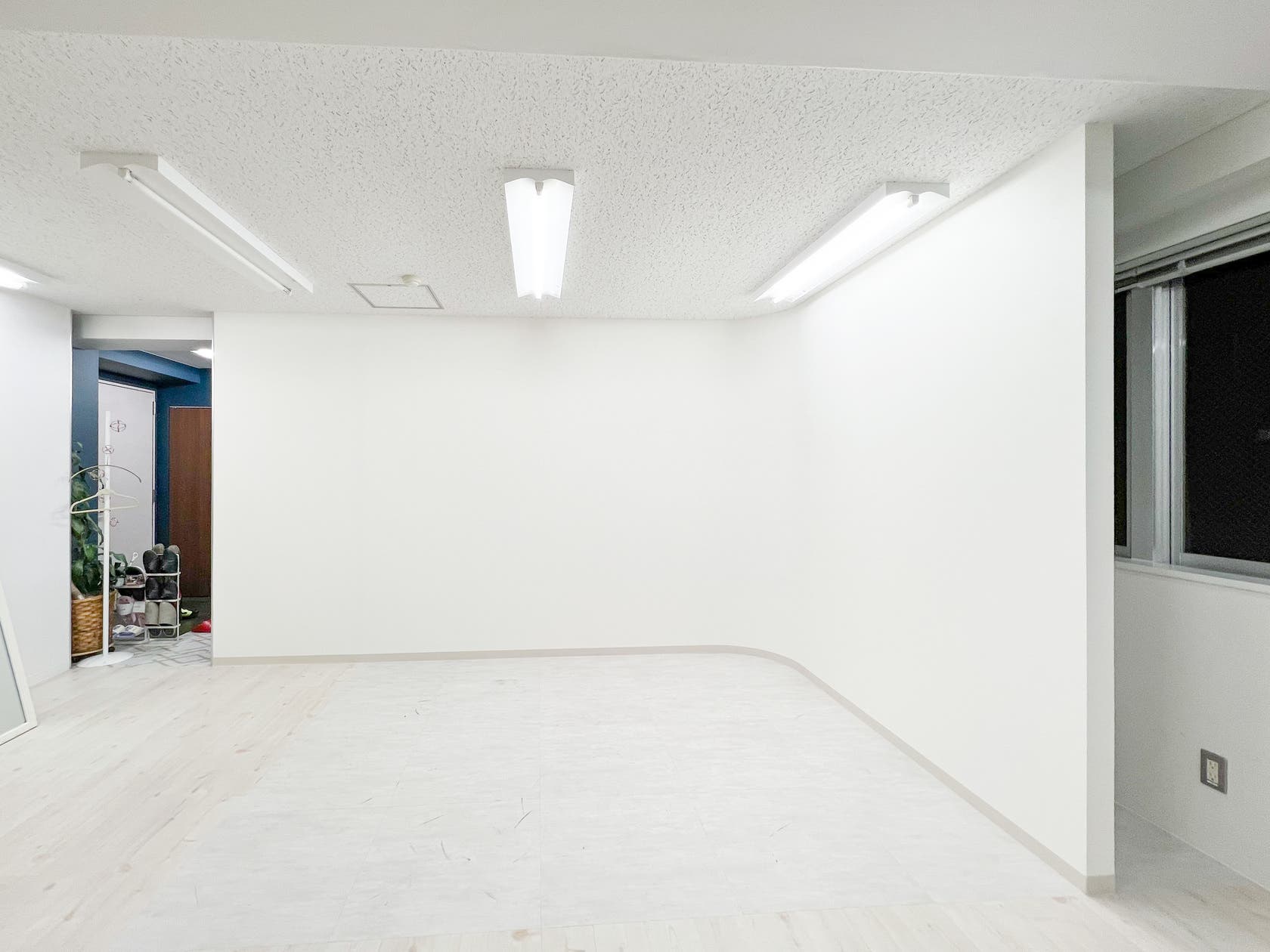 東新宿駅徒歩5分！一日中自然光◎/プロ用照明常設！商用/動画OK！【新宿駅徒歩圏】の写真5