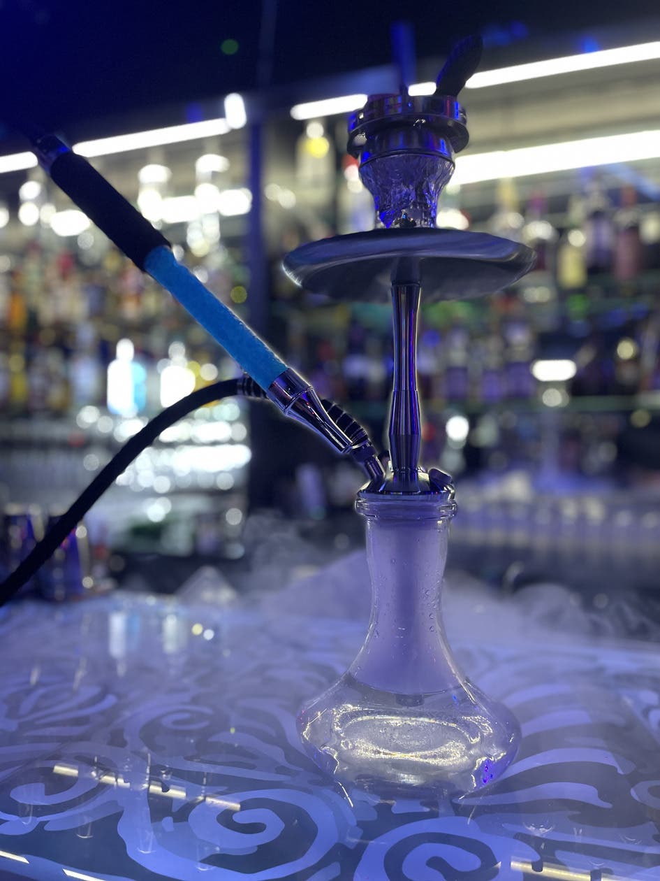 大人の遊び場　シーシャが楽しめるおしゃれなラウンジの写真5