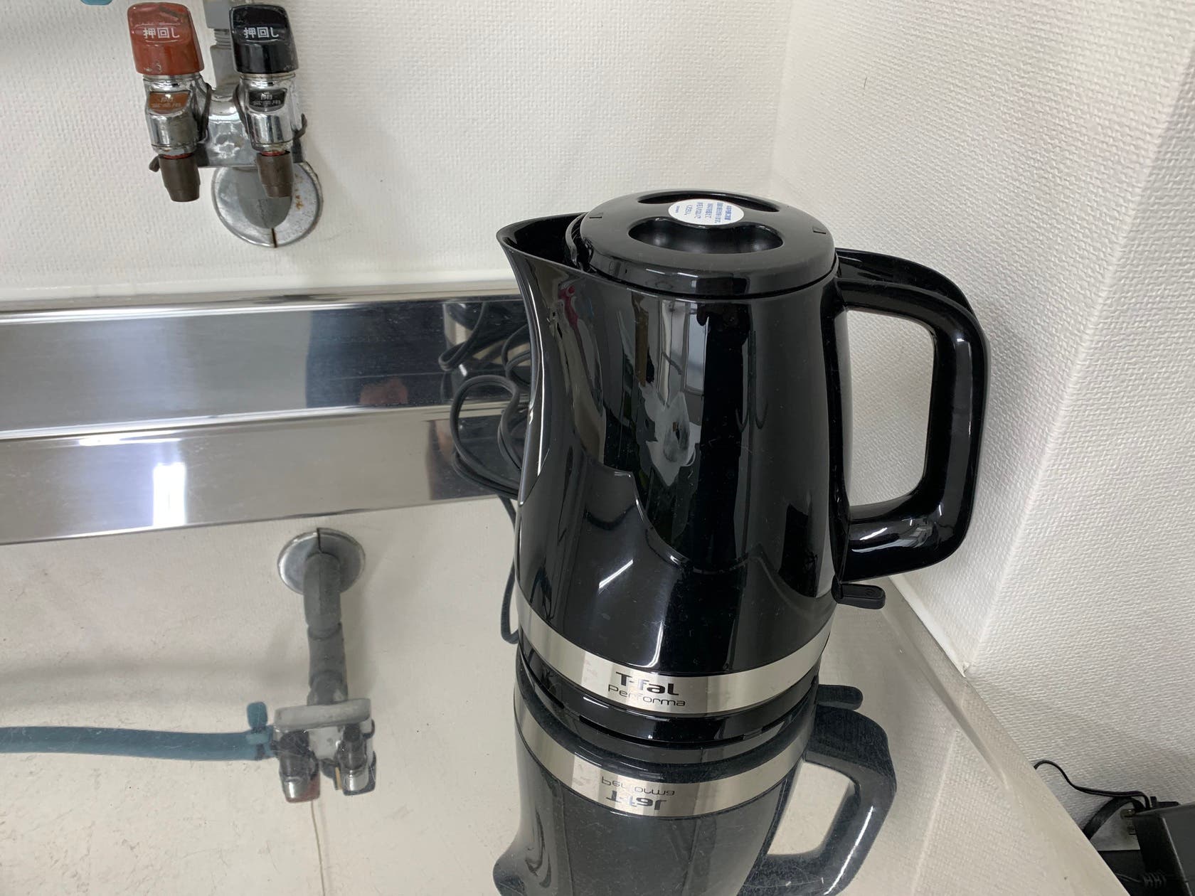 クーポン❗新橋駅徒歩50秒🚶‍♀️24h営業✅清潔な空間で会議💻セミナーに最適✨女性のみでも安心の写真15