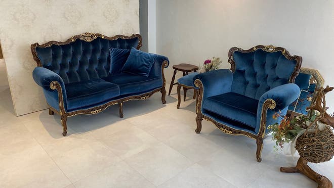 【中野新橋駅徒歩1分】HP完成記念!自然光、全10パターンの背景、アンティーク家具・アーティシャルフラワーの充実した撮影スタジオの写真5