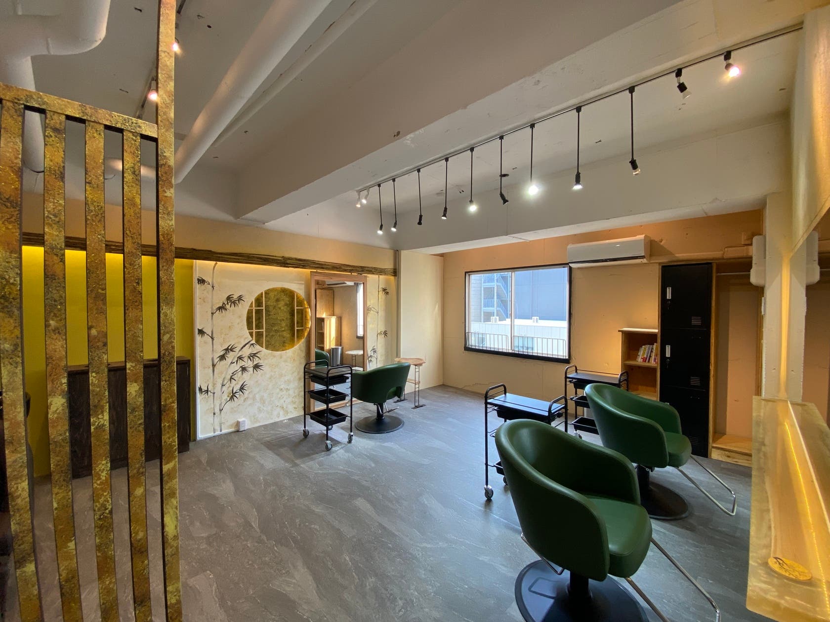 地下鉄御堂筋線心斎橋駅、本町駅から徒歩5分の写真1