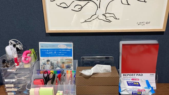 新橋駅直結!【マイナビROOM4】完全個室で転職活動時のWEB面接にぜひ⭐NURO回線で安定の環境。フリードリンク付き!の写真7