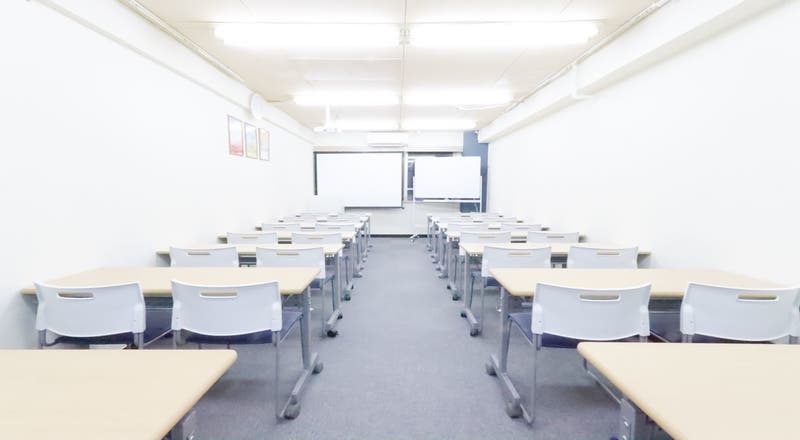 【上野駅浅草口徒歩57秒！28名】プロジェクタ―・ホワイトボード・WiFi無料！土足可！換気可！ふれあい貸し会議室 上野No60
