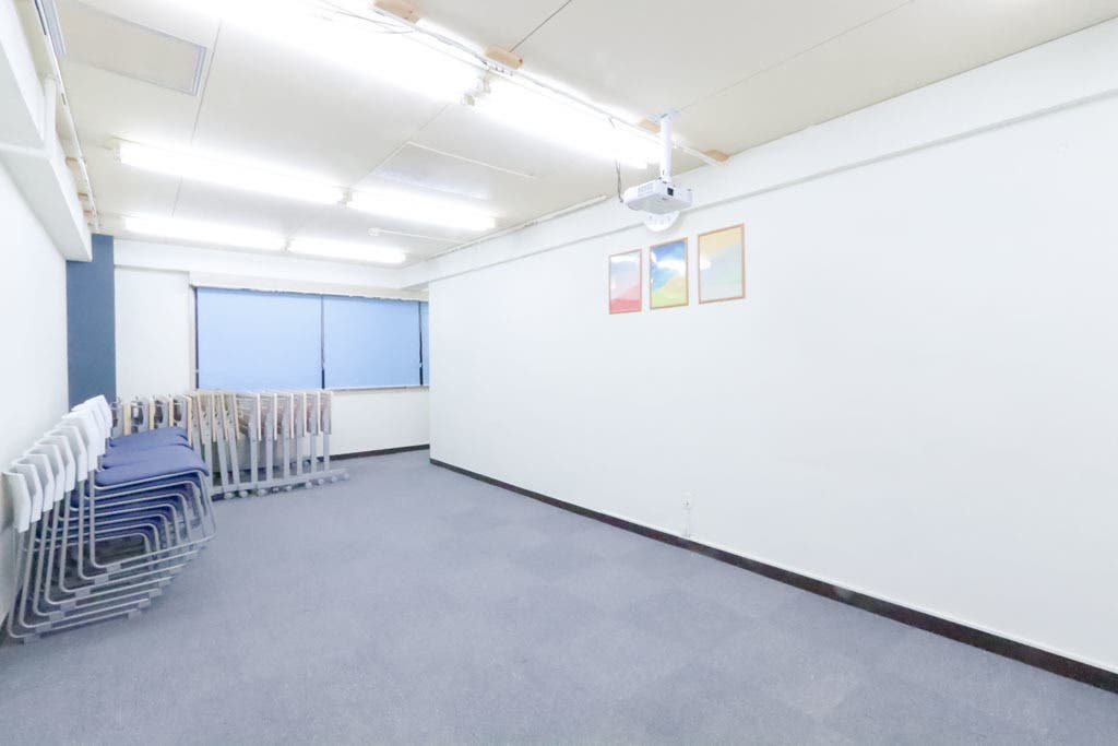 【上野駅浅草口徒歩57秒！28名】プロジェクタ―・ホワイトボード・WiFi無料！土足可！換気可！ふれあい貸し会議室 上野No60の写真17