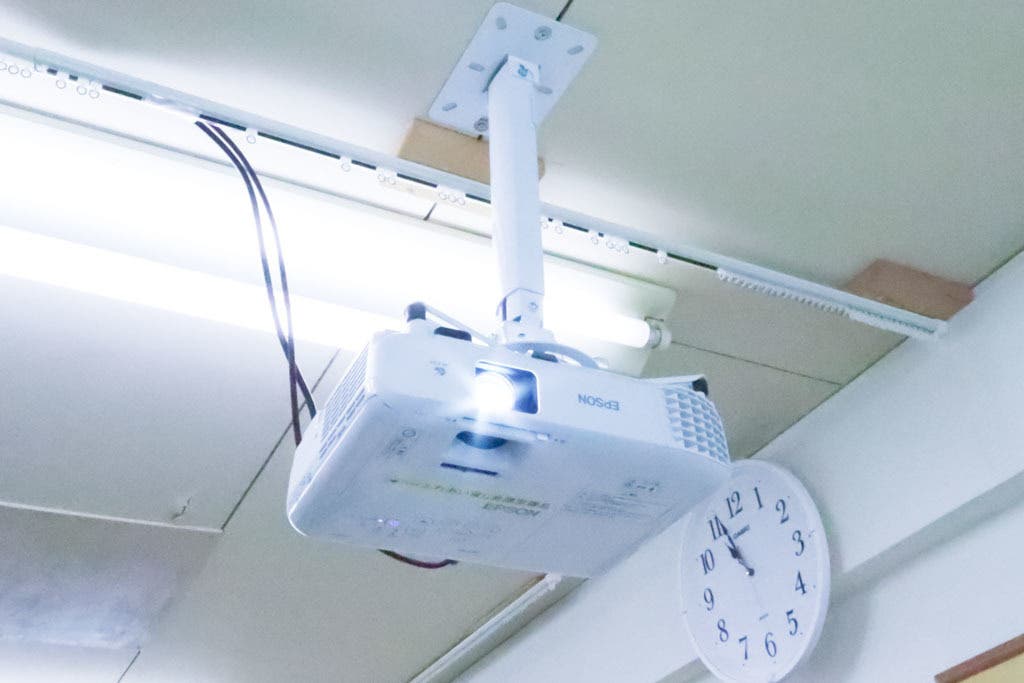 【上野駅浅草口徒歩57秒！28名】プロジェクタ―・ホワイトボード・WiFi無料！土足可！換気可！ふれあい貸し会議室 上野No60の写真21