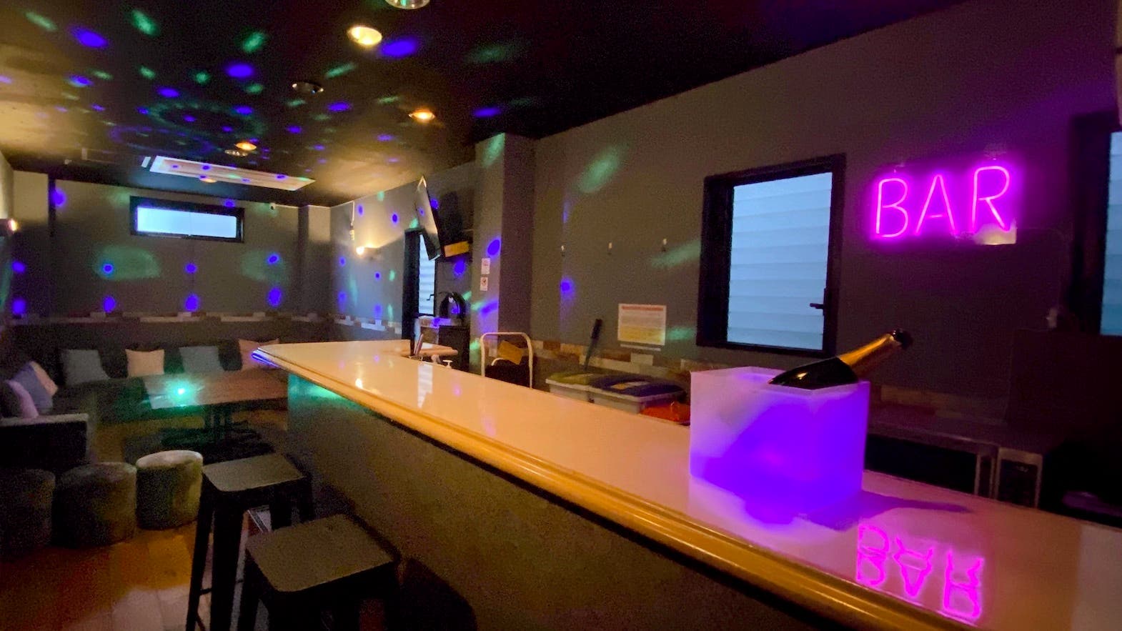 ✨希少✨｜思う存分🎉騒げる🎉貸切店舗｜五反田駅1分❗｜ドンキ目の前｜バーカウンター｜24h｜パーティ｜スポーツ観戦の写真6