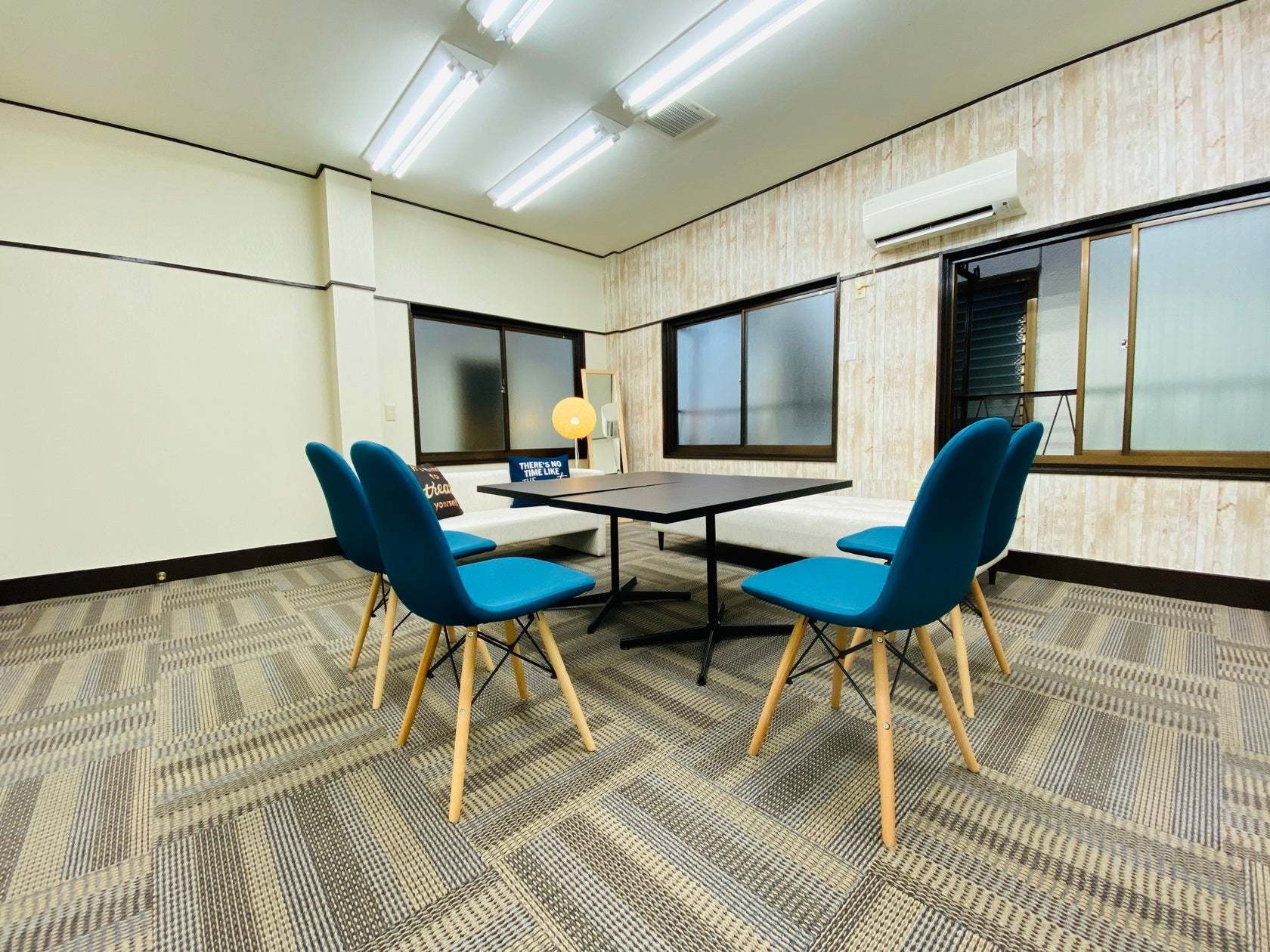 【錦糸町5分】 高速wifi💻3面が窓で換気良好🔄消毒液🈶✨TVモニタ📺室内広々👍LMスペース錦糸町の写真2