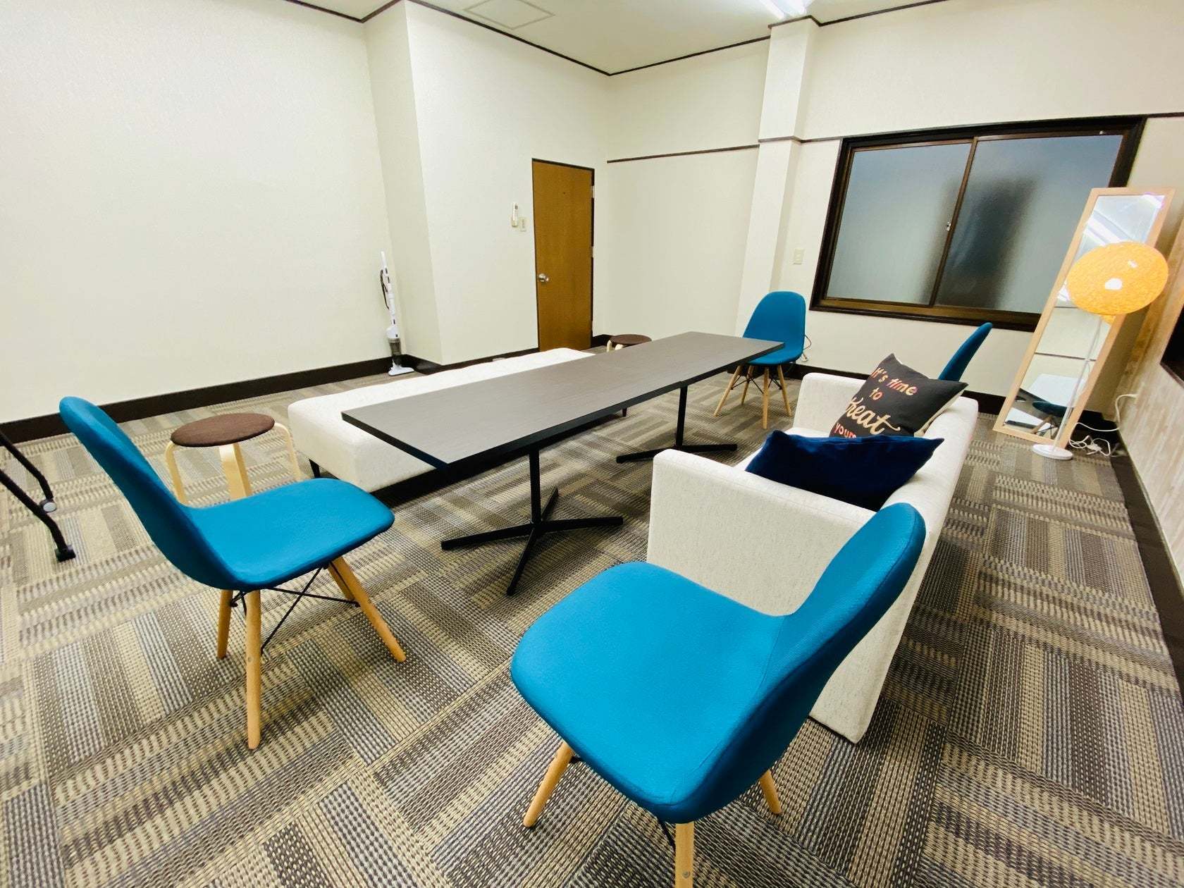 【錦糸町5分】 高速wifi💻3面が窓で換気良好🔄消毒液🈶✨TVモニタ📺室内広々👍LMスペース錦糸町の写真9