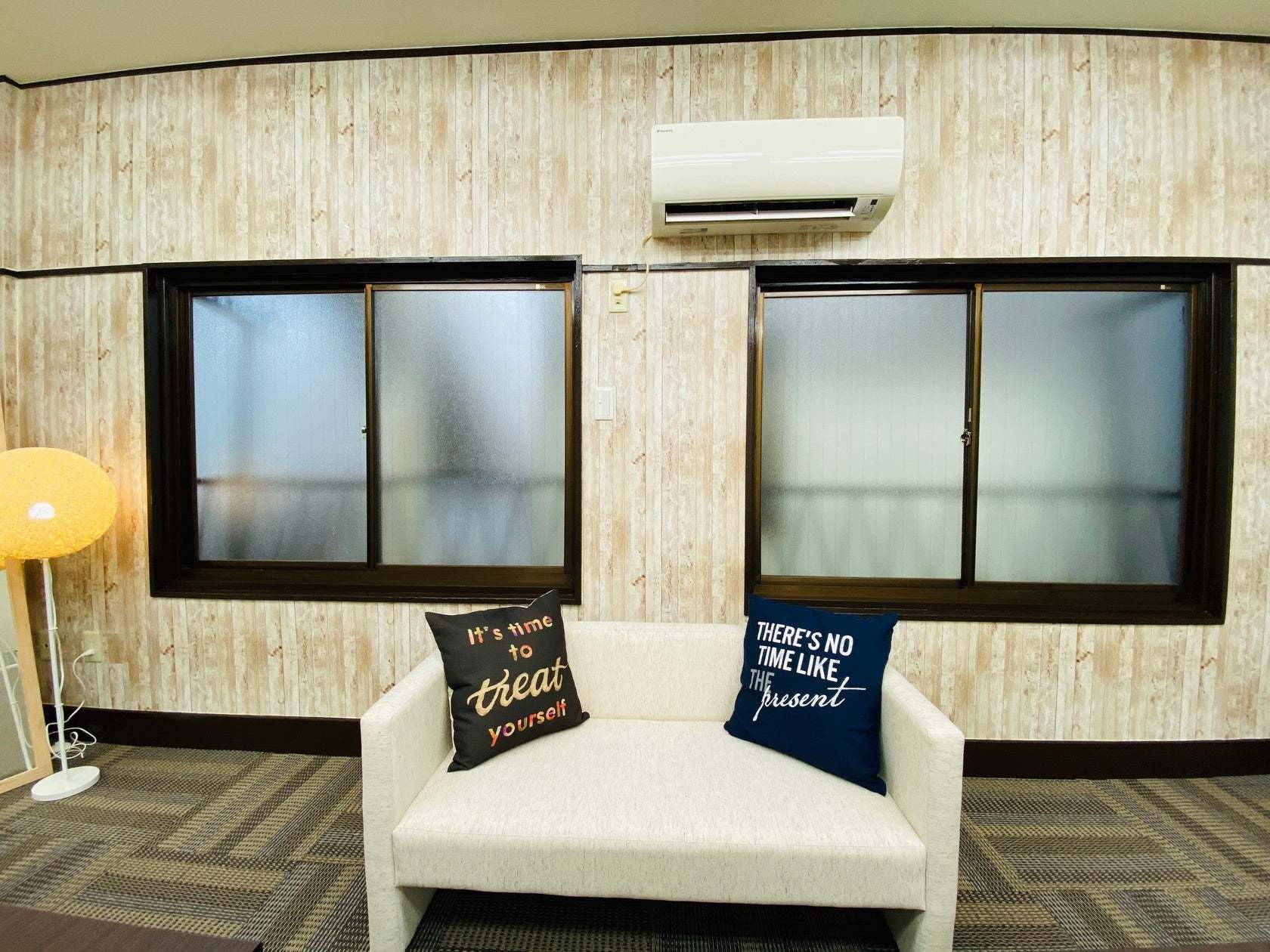 【錦糸町5分】 高速wifi💻3面が窓で換気良好🔄消毒液🈶✨TVモニタ📺室内広々👍LMスペース錦糸町の写真14