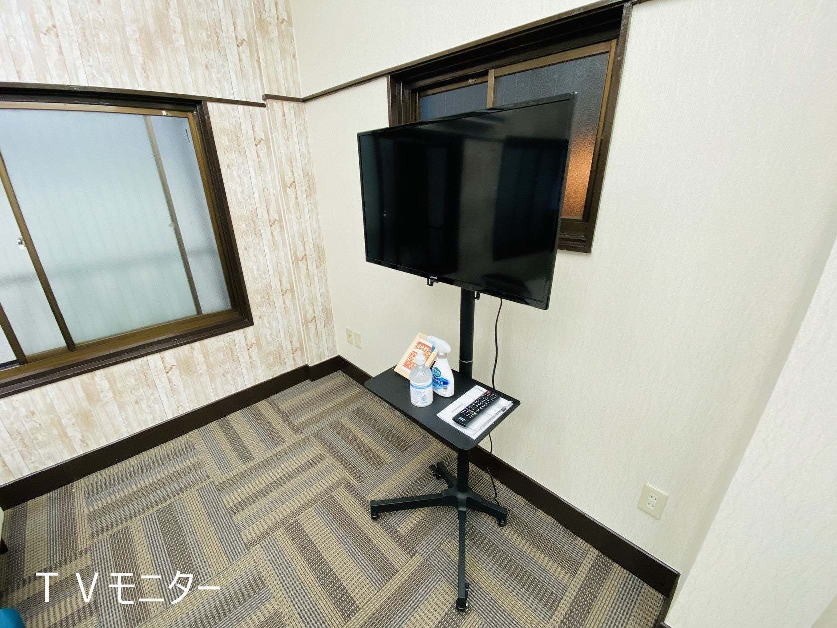 【錦糸町5分】 高速wifi💻3面が窓で換気良好🔄消毒液🈶✨TVモニタ📺室内広々👍LMスペース錦糸町の写真17