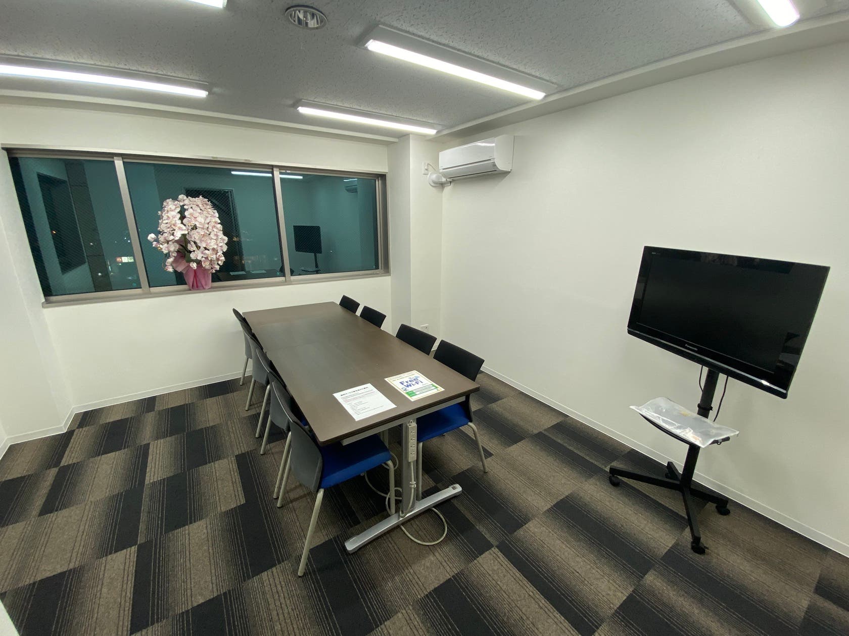 仙台駅徒歩8分　3階応接室(個室8名)の写真2