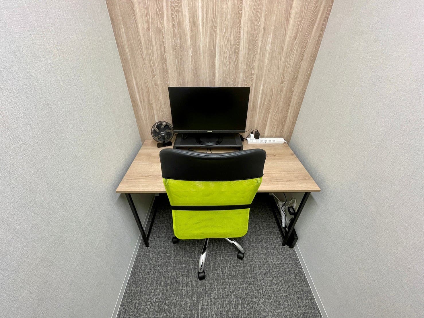 ブース19【蒲田駅5分】オプション料金0円で設備・備品使い放題♪完全個室★無料WiFi♪同フロア内に他のブースあり！の写真2