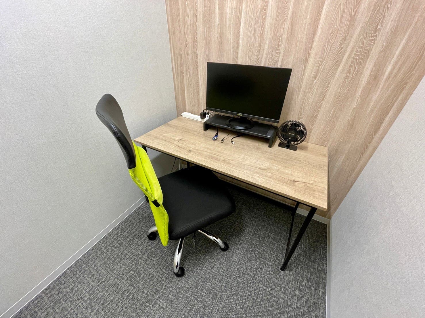 ブース21【蒲田駅5分】オプション料金0円で設備・備品使い放題♪完全個室★無料WiFi♪同フロア内に他のブースあり！の写真1