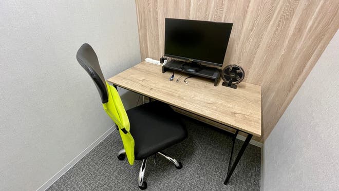 ブース21【蒲田駅5分】オプション料金0円で設備・備品使い放題♪完全個室★無料WiFi♪同フロア内に他のブースあり!の写真1