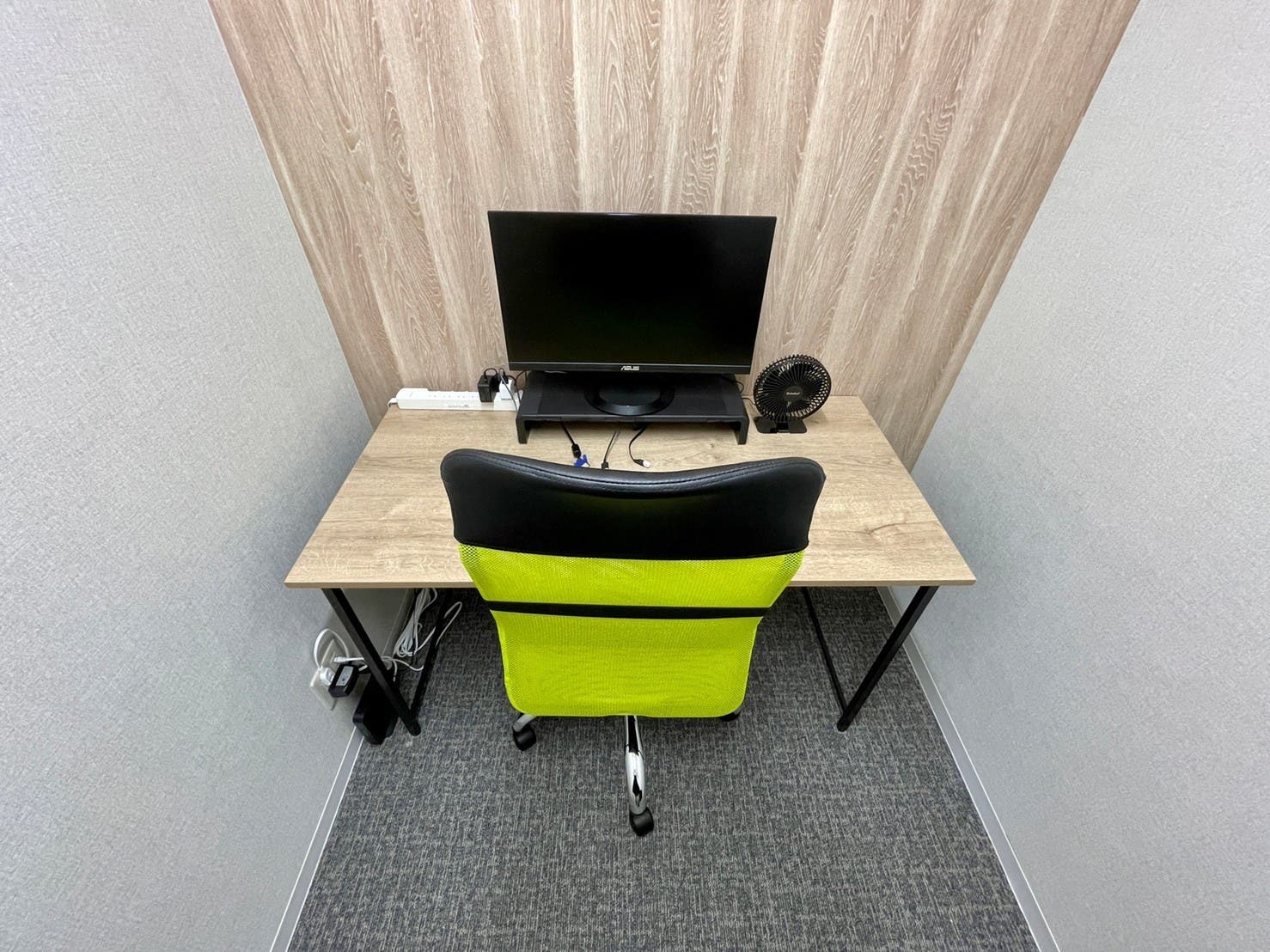 ブース21【蒲田駅5分】オプション料金0円で設備・備品使い放題♪完全個室★無料WiFi♪同フロア内に他のブースあり！の写真2