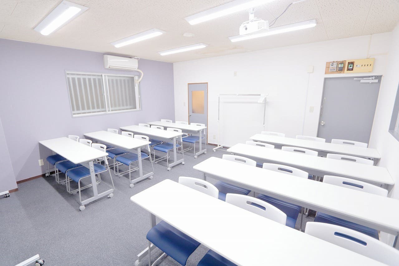 【新宿西口徒歩1分！】24名利用可！オフィスビル土足利用可！プロジェクター・WiFi全て無料！ふれあい貸し会議室 新宿No20の写真6