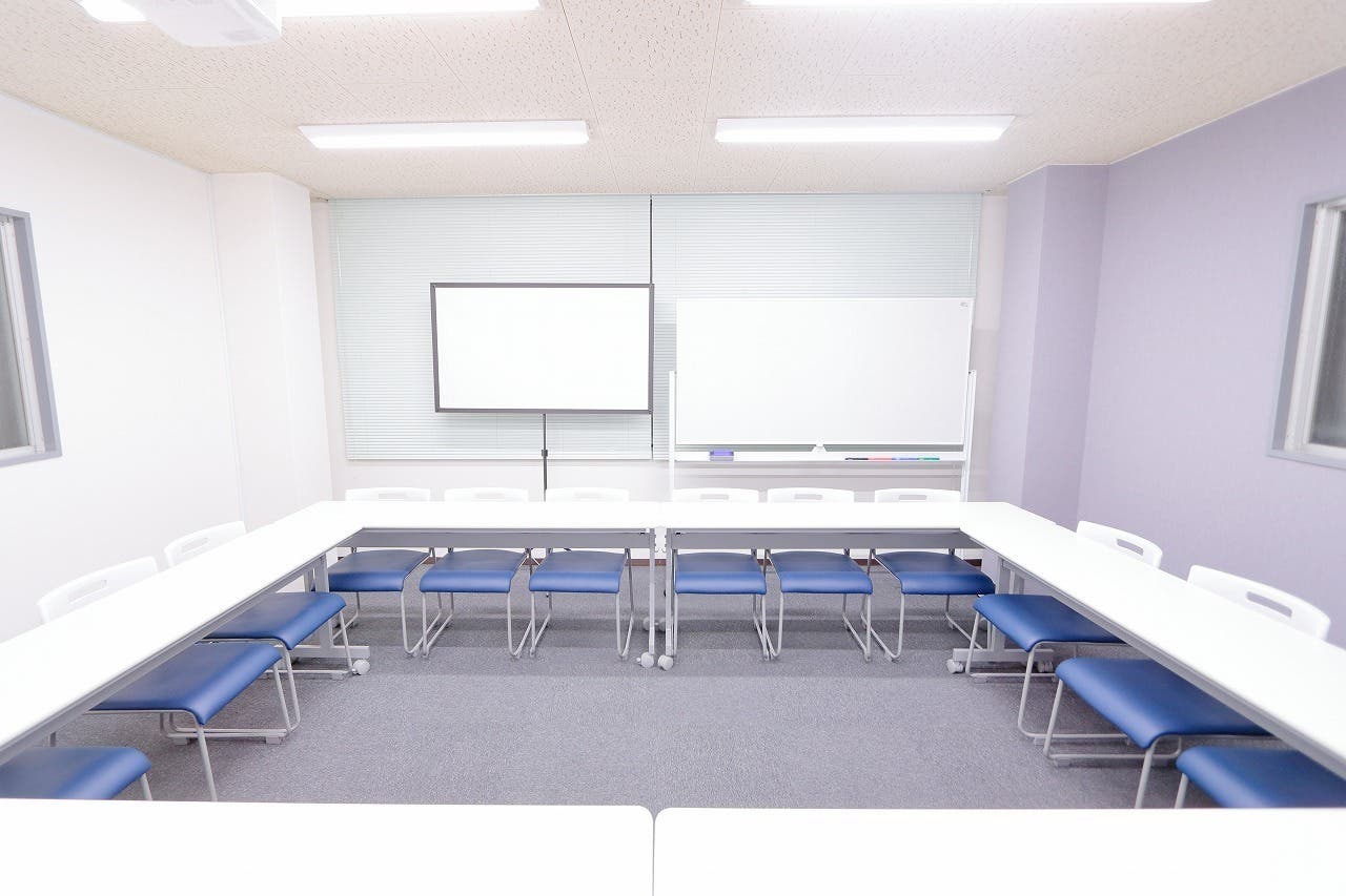 【新宿西口徒歩1分！】24名利用可！オフィスビル土足利用可！プロジェクター・WiFi全て無料！ふれあい貸し会議室 新宿No20の写真8