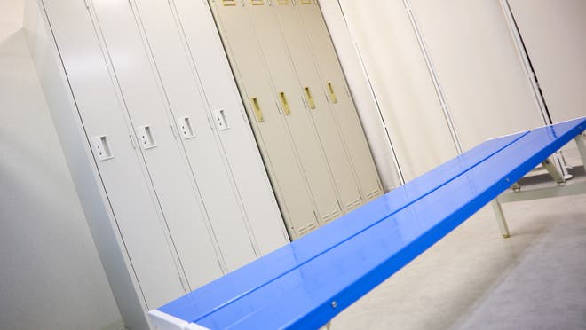 柏駅西口5分の学園セットのある撮影スタジオの写真8