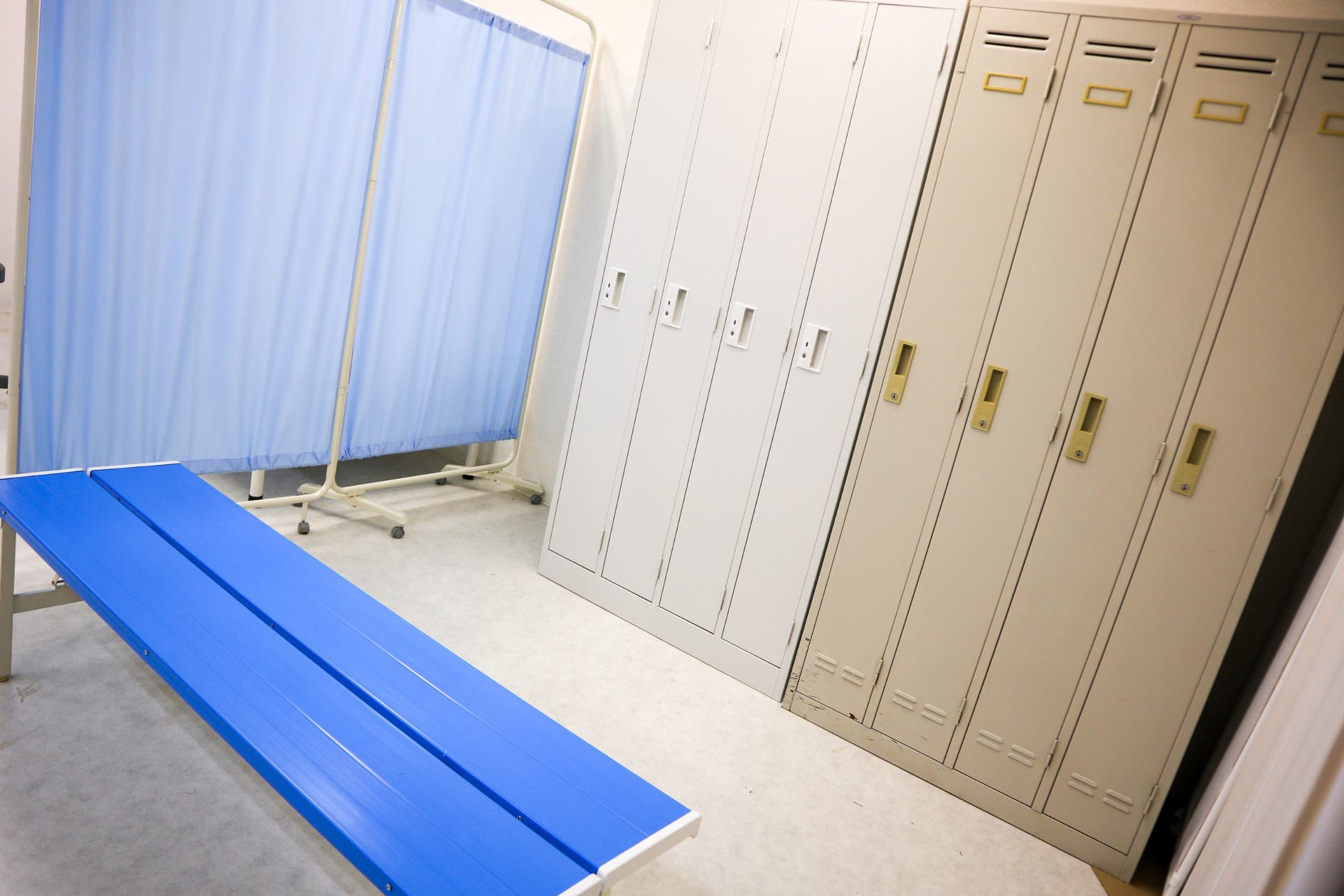 柏駅西口５分の学園セットのある撮影スタジオの写真9