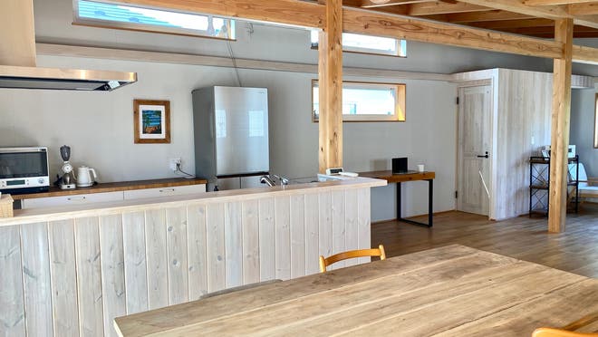 当日予約可!最大14名/湘南/辻堂/自然光/新築戸建て/駐車場有り/撮影スタジオ/キッチン/クリスマスパーティー忘年会新年会の写真3