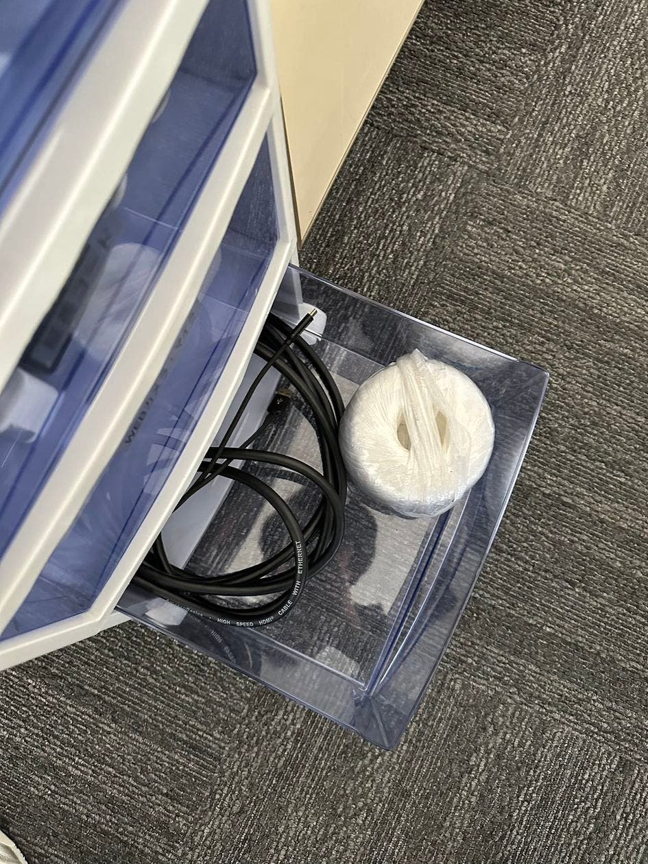 クーポン❗新橋駅徒歩50秒🚶‍♀️24h営業✅清潔な空間で会議💻セミナーに最適✨女性のみでも安心の写真13