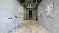 天高3.7メートルの洗練されたアートギャラリーの写真2