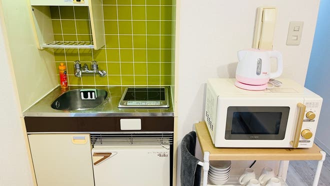 【大人気4人ぐらいのおしゃべりスペース】フリードリンク🌟ゲーム多数🗑ゴミ箱利用可🍕鍋パ/タコパ/合コン/女子会/DVD鑑賞の写真11