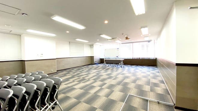 名古屋会議室 名古屋駅前 第2会議室【最大52名/名古屋駅すぐ/無料Wi-Fi/セルフ設営/10G回線】の写真1