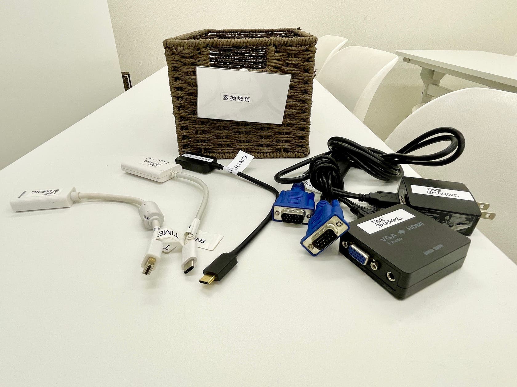 5A【神保町1分】21名着席の会議室！Wi-Fi無料！清掃で衛生面も安心♥便利な駅近の写真8