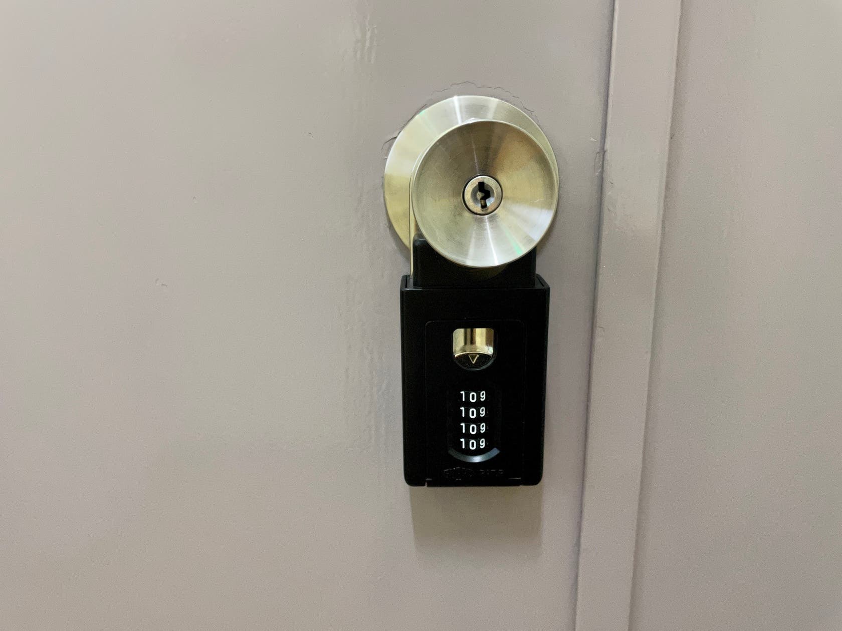 5A【神保町1分】21名着席の会議室！Wi-Fi無料！清掃で衛生面も安心♥便利な駅近の写真21