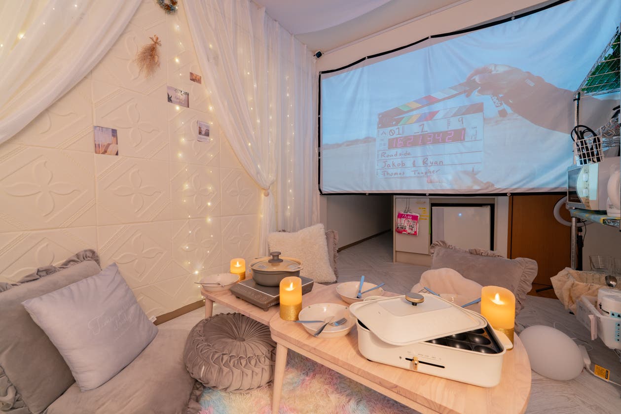 駅徒歩５分🐾24H営業⌚セブン2分👣始発待ちOK🚉ごろ寝まったりプライベートシネマ🌃ドンキ4分👍の写真5