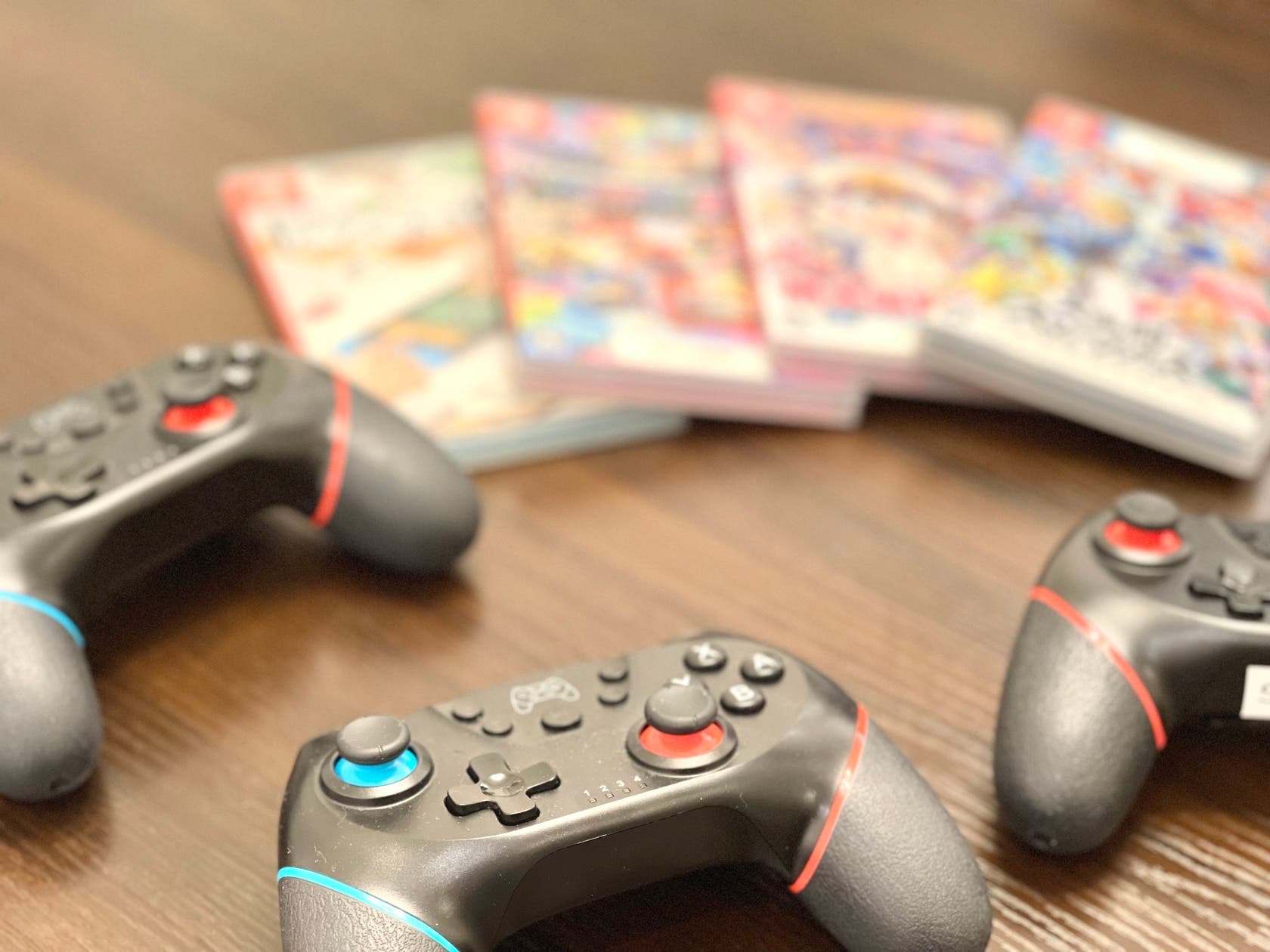 【なんば駅5分】超大人気ゲーム🎮ボドケ🎲Netflix🌻スポーツ観戦⚽️映画鑑賞🍿デート💏パーティー【SS心斎橋】の写真4