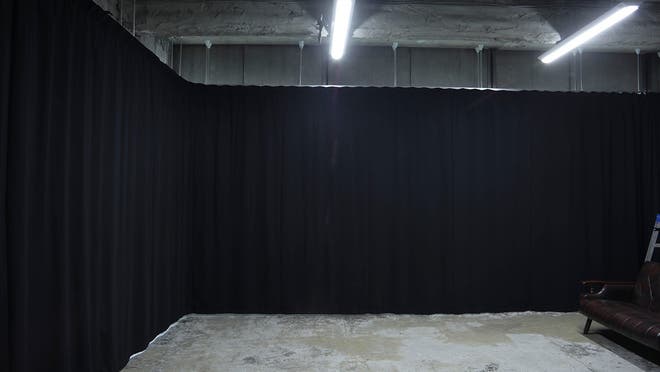 【トランバネーロ/ JR赤羽9分】2F、3F、屋上を全て貸切!真っ白な白ホリ風フロア/廃墟感たっぷりなコンクリフロアの写真11