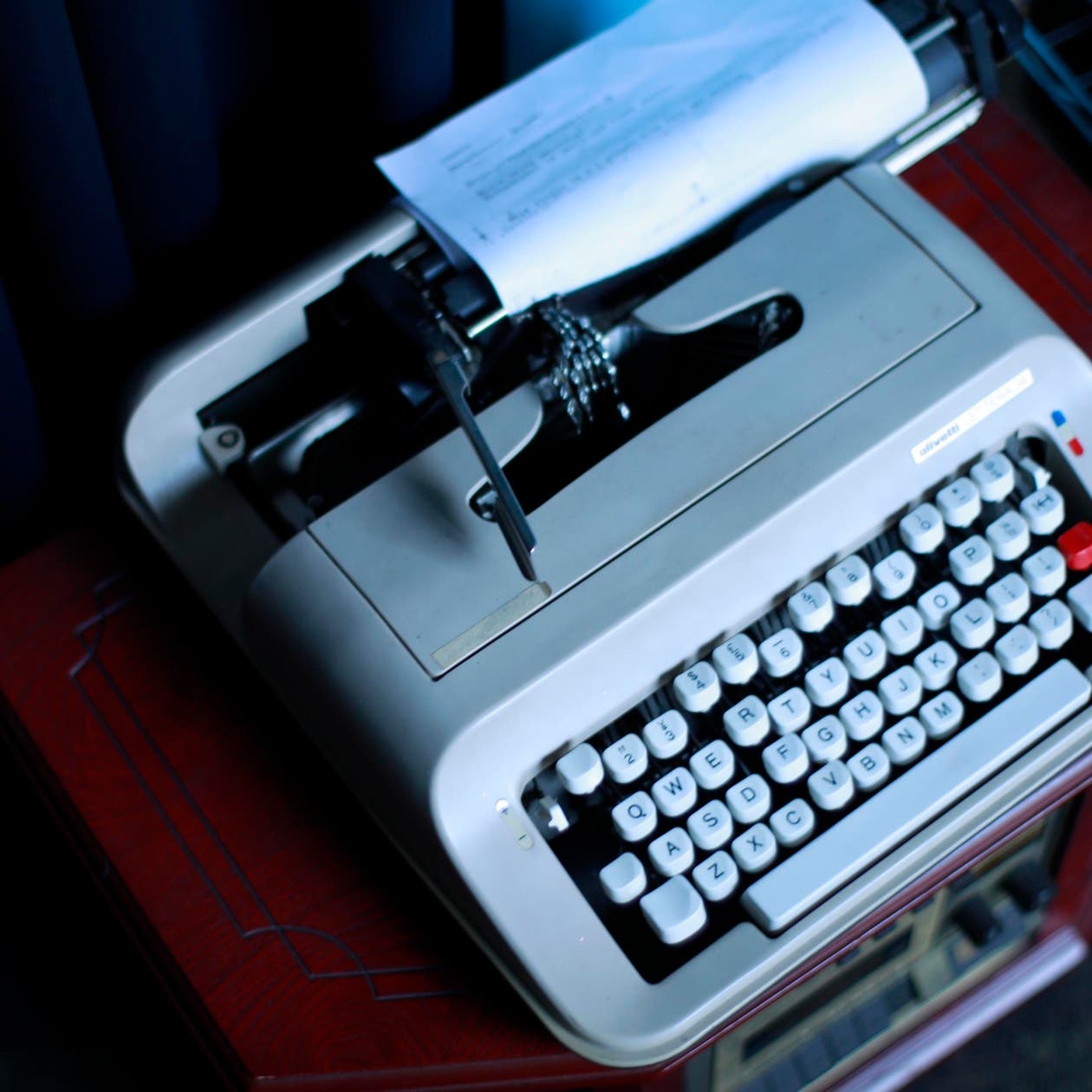 【トランバネーロ/ JR赤羽9分】2F、3F、屋上を全て貸切！真っ白な白ホリ風フロア/廃墟感たっぷりなコンクリフロアの写真14