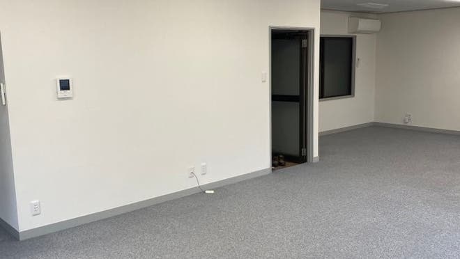 地下鉄東西線門前仲町駅から徒歩2分ヨガ・2階エクササイズスタジオの写真2